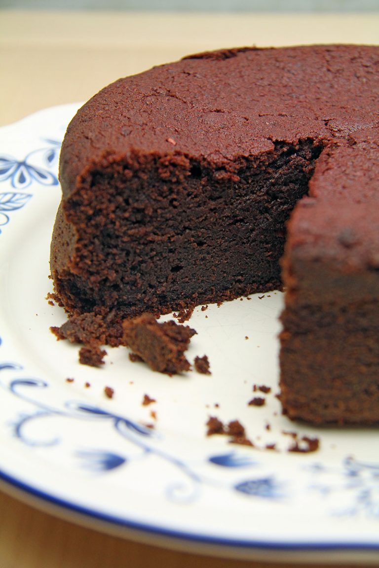 Chocolate and Beetroot Cake Recipe - The Artisan Food Trail